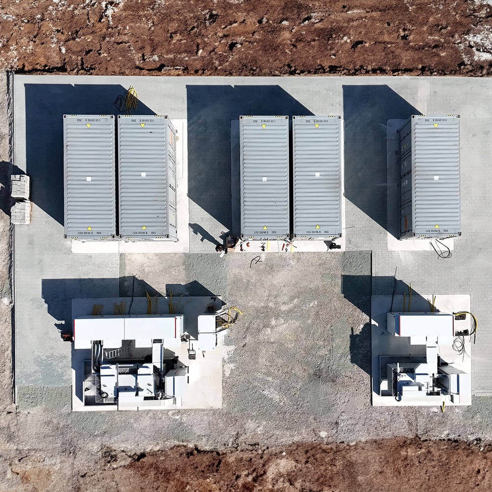 Utility-scale BESS INTILION scalecube for high storage capacity
