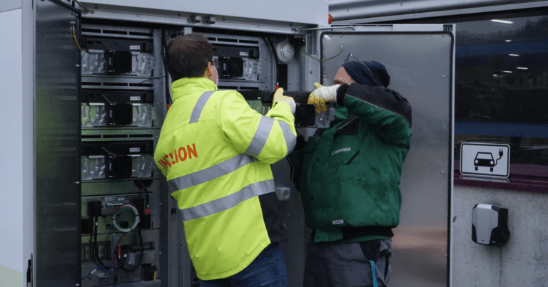 INTILION - Energieversorgung der Zukunft durch Batteriespeicher